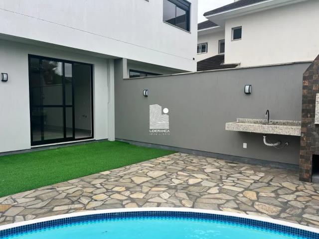 Casa / Sobrado em Condomínio para Venda em Florianópolis/SC Santa Mônica 3 Quartos