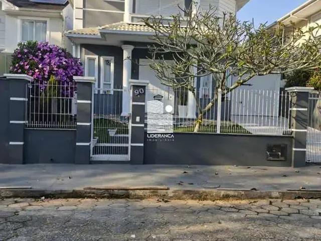 Casa / Sobrado em Condomínio para Venda em Florianópolis/SC Santa Mônica 4 Quartos