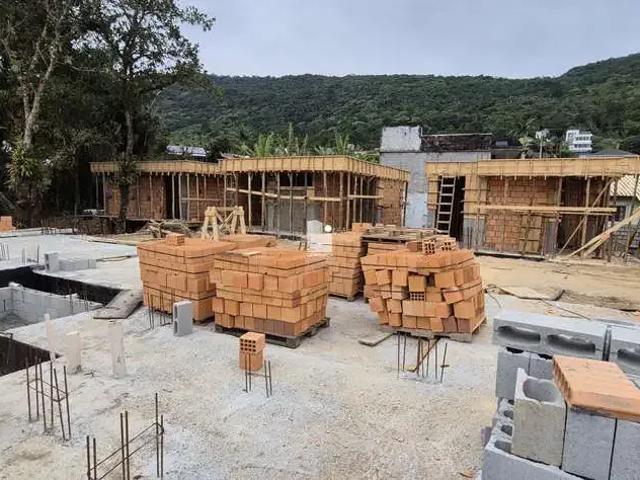 Casa / Sobrado em Condomínio para Venda em Florianópolis/SC Santo Antônio de Lisboa 3 Quartos