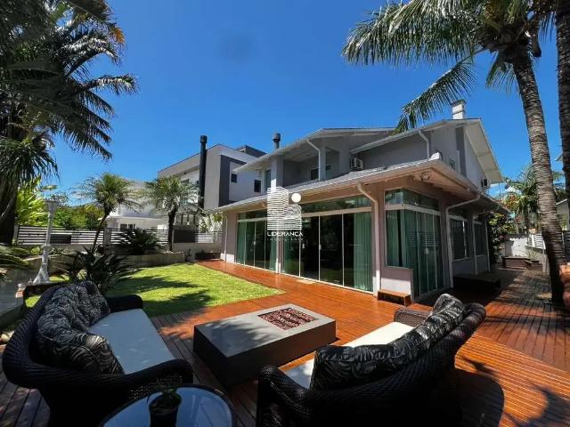 Casa / Sobrado em Condomínio para Venda em Florianópolis/SC Saco Grande 3 Quartos