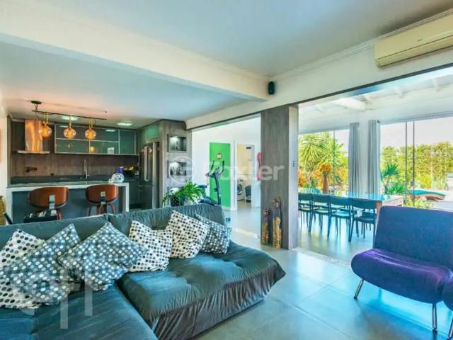 Casa / Sobrado em Condomínio para Venda em Florianópolis/SC Saco Grande 3 Quartos