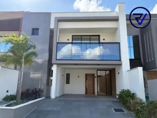 Casa / Sobrado em Condomínio para Venda em Fortaleza/CE Maraponga 4 Quartos