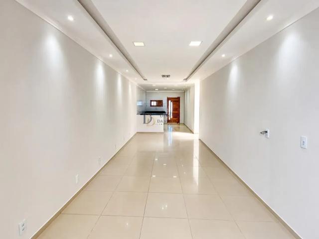 Casa / Sobrado em Condomínio para Venda em Fortaleza/CE Cajazeiras 3 Quartos