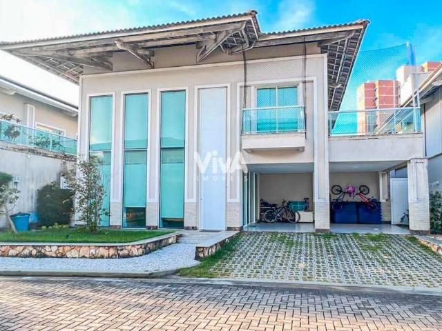 Casa / Sobrado em Condomínio para Venda em Fortaleza/CE de Lourdes 4 Quartos