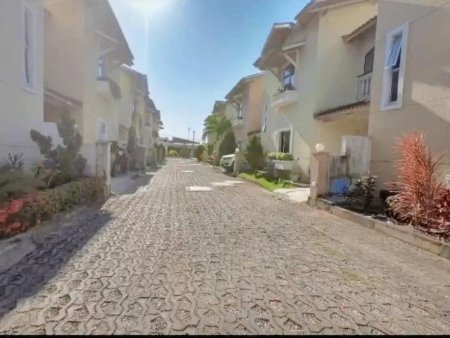 Casa / Sobrado em Condomínio para Venda em Fortaleza/CE Fátima 3 Quartos