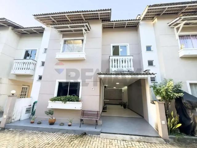 Casa / Sobrado em Condomínio para Venda em Fortaleza/CE Itaperi 4 Quartos