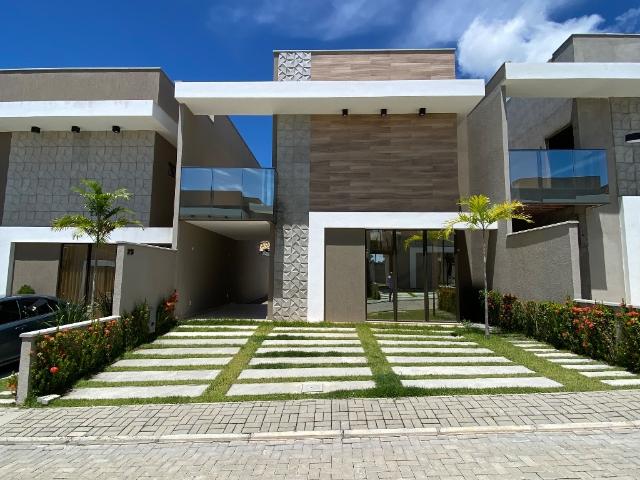 Casa / Sobrado em Condomínio para Venda em Fortaleza/CE Lagoa Redonda 3 Quartos