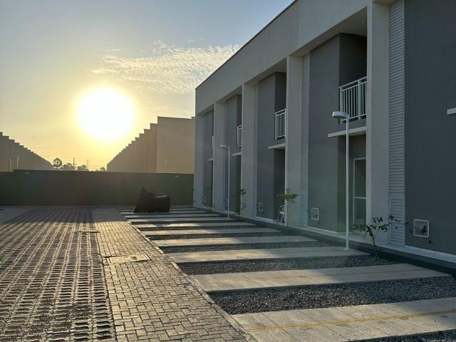 Casa / Sobrado em Condomínio para Venda em Fortaleza/CE Passaré 3 Quartos
