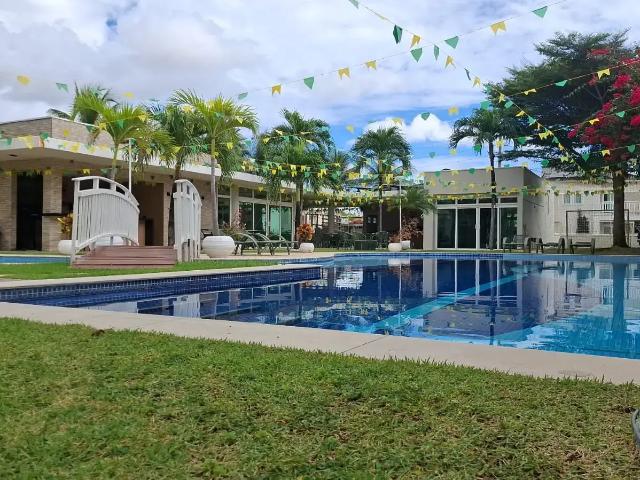 Casa / Sobrado em Condomínio para Venda em Fortaleza/CE Praia do Futuro I 4 Quartos