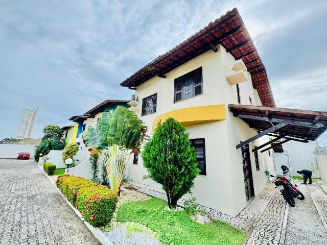 Casa / Sobrado em Condomínio para Venda em Fortaleza/CE Sapiranga 4 Quartos