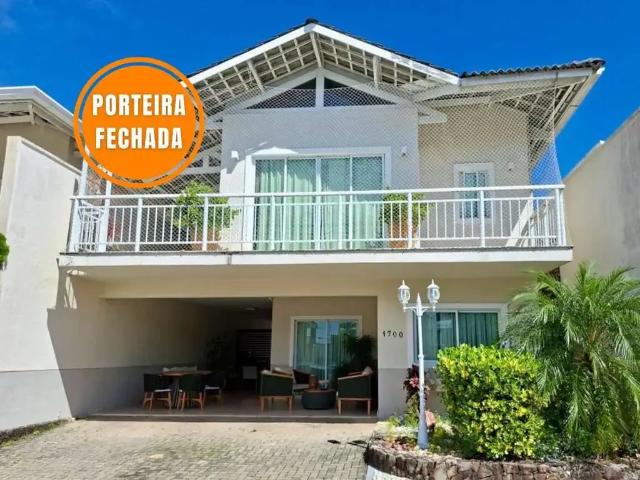 Casa / Sobrado em Condomínio para Venda em Fortaleza/CE Sapiranga 4 Quartos