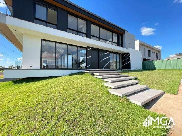 Casa / Sobrado em Condomínio para Venda em Foz do Iguaçu/PR Remanso Grande 4 Quartos