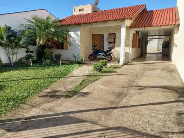 Casa / Sobrado em Condomínio para Venda em Guaíba/RS Jardim dos Lagos 2 Quartos