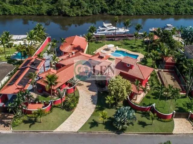 Casa / Sobrado em Condomínio para Venda em Guarujá/SP Balneario Praia do Perequê 4 Quartos