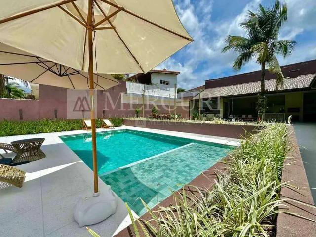 Casa / Sobrado em Condomínio para Venda em Guarujá/SP Balneário Praia do Pernambuco 4 Quartos