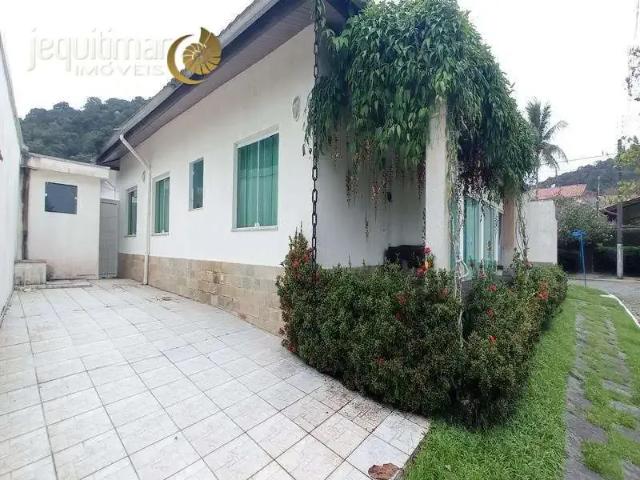 Casa / Sobrado em Condomínio para Venda em Guarujá/SP Balneário Praia do Pernambuco 4 Quartos