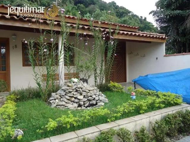 Casa / Sobrado em Condomínio para Venda em Guarujá/SP Balneário Praia do Pernambuco 4 Quartos