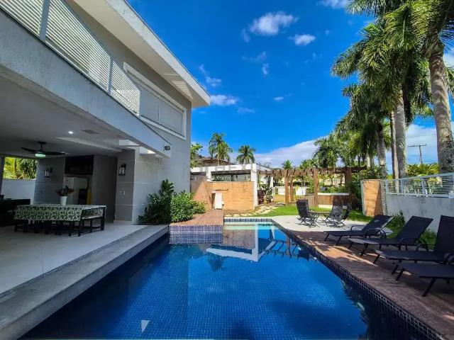 Casa / Sobrado em Condomínio para Venda em Guarujá/SP Balneário Praia do Pernambuco 4 Quartos