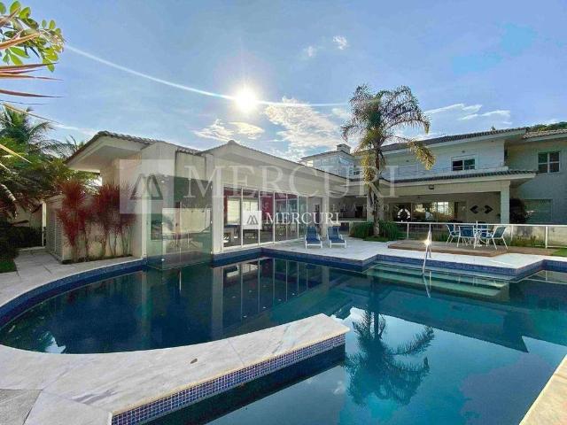 Casa / Sobrado em Condomínio para Venda em Guarujá/SP Balneário Praia do Pernambuco 4 Quartos