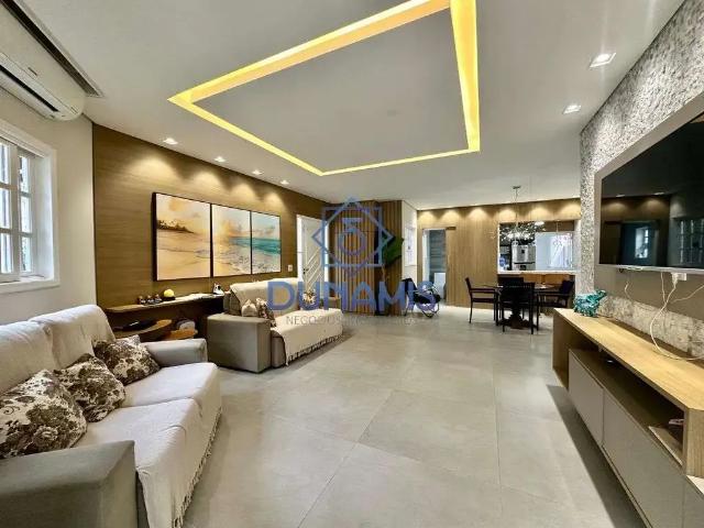 Casa / Sobrado em Condomínio para Venda em Guarujá/SP Balneário Praia do Pernambuco 4 Quartos