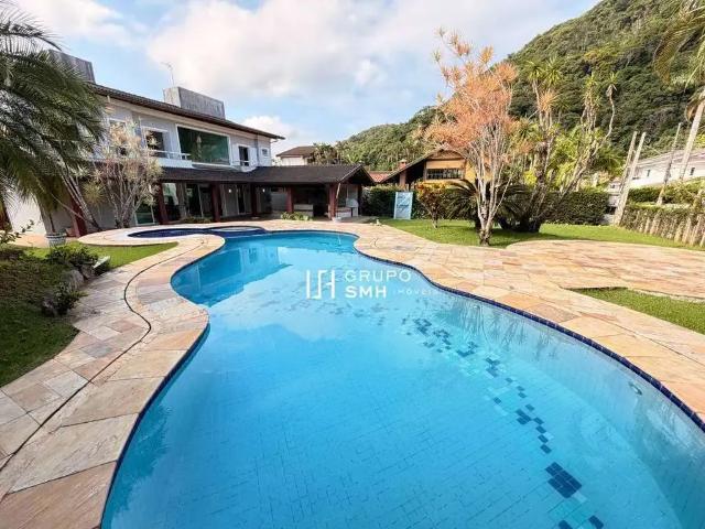 Casa / Sobrado em Condomínio para Venda em Guarujá/SP Balneário Praia do Pernambuco 5 Quartos