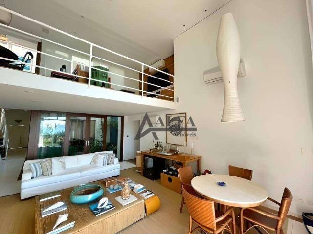 Casa / Sobrado em Condomínio para Venda em Guarujá/SP Balneário Praia do Pernambuco 5 Quartos