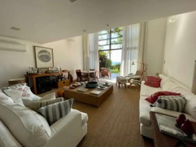 Casa / Sobrado em Condomínio para Venda em Guarujá/SP Balneário Praia do Pernambuco 5 Quartos