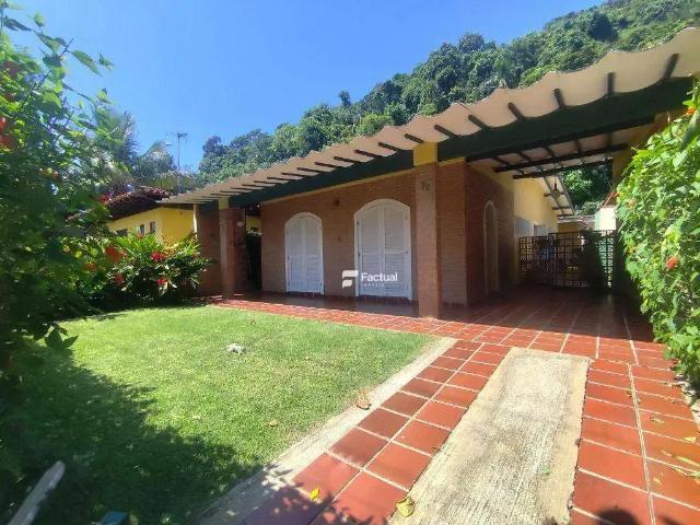 Casa / Sobrado em Condomínio para Venda em Guarujá/SP Balneário Praia do Pernambuco 5 Quartos