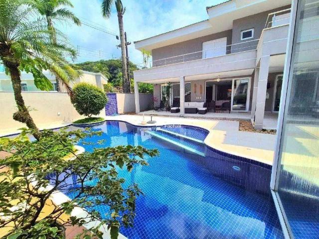 Casa / Sobrado em Condomínio para Venda em Guarujá/SP Balneário Praia do Pernambuco 5 Quartos