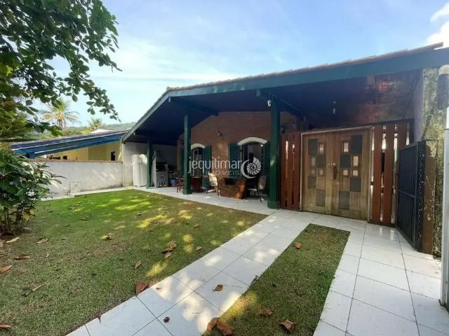 Casa / Sobrado em Condomínio para Venda em Guarujá/SP Balneário Praia do Pernambuco 7 Quartos