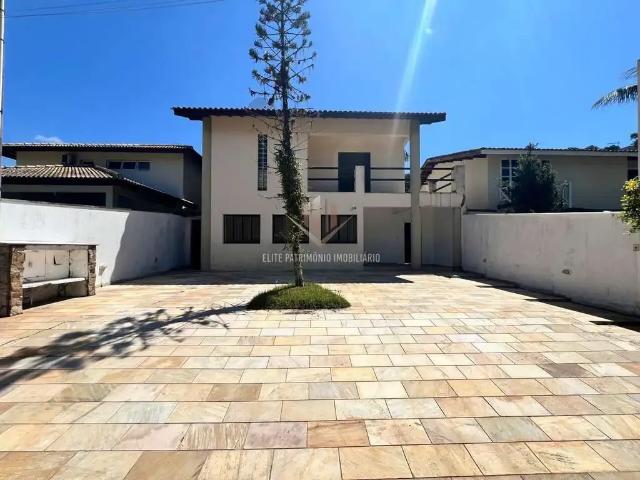 Casa / Sobrado em Condomínio para Venda em Guarujá/SP Balneário Praia do Pernambuco 3 Quartos
