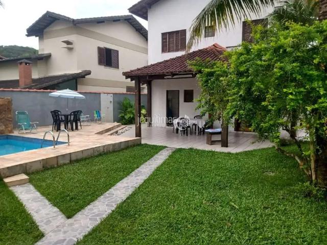 Casa / Sobrado em Condomínio para Venda em Guarujá/SP Balneário Praia do Pernambuco 3 Quartos