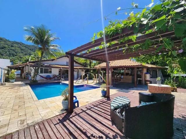 Casa / Sobrado em Condomínio para Venda em Guarujá/SP Enseada 4 Quartos