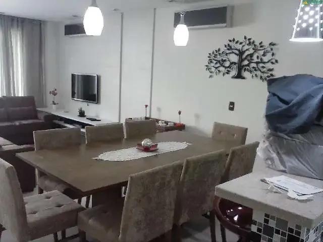 Casa / Sobrado em Condomínio para Venda em Guarujá/SP Enseada 4 Quartos