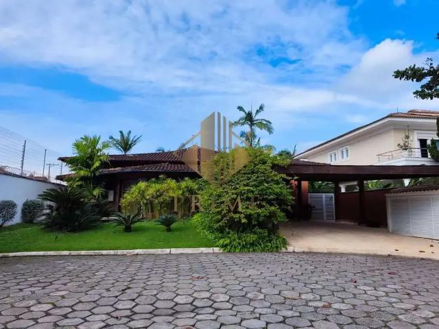 Casa / Sobrado em Condomínio para Venda em Guarujá/SP Enseada 5 Quartos