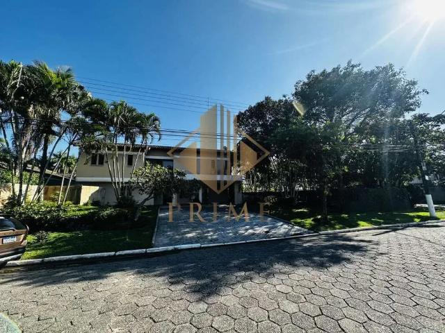 Casa / Sobrado em Condomínio para Venda em Guarujá/SP Jardim Acapulco 4 Quartos