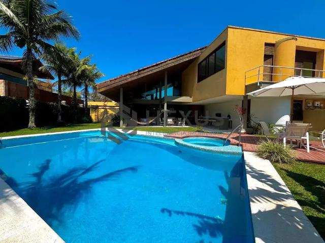 Casa / Sobrado em Condomínio para Venda em Guarujá/SP Jardim Acapulco 5 Quartos