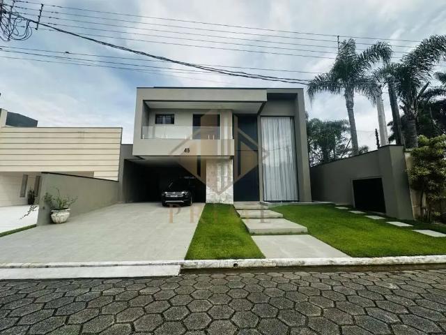 Casa / Sobrado em Condomínio para Venda em Guarujá/SP Jardim Acapulco 5 Quartos