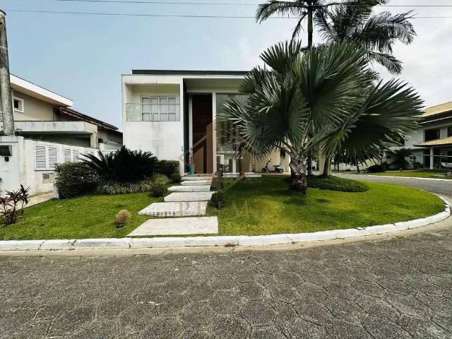 Casa / Sobrado em Condomínio para Venda em Guarujá/SP Jardim Acapulco 6 Quartos