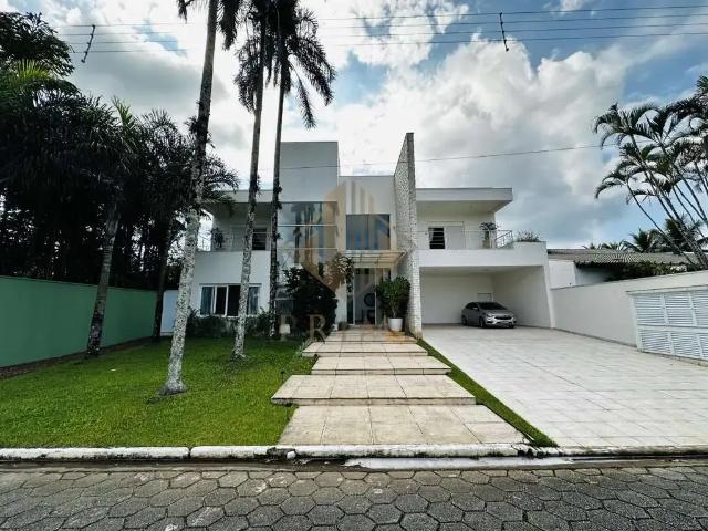 Casa / Sobrado em Condomínio para Venda em Guarujá/SP Jardim Acapulco 6 Quartos