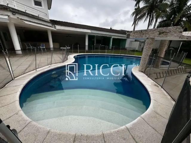 Casa / Sobrado em Condomínio para Venda em Guarujá/SP Jardim Acapulco 8 Quartos