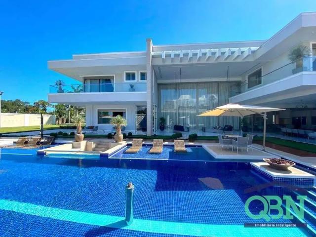 Casa / Sobrado em Condomínio para Venda em Guarujá/SP Jardim Acapulco 9 Quartos