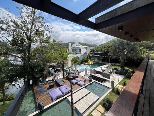 Casa / Sobrado em Condomínio para Venda em Guarujá/SP Marina Guarujá 5 Quartos