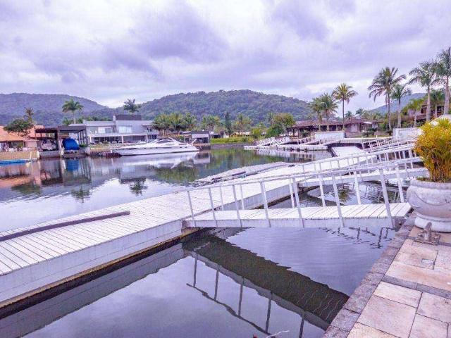 Casa / Sobrado em Condomínio para Venda em Guarujá/SP Marina Guarujá 5 Quartos