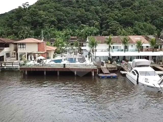 Casa / Sobrado em Condomínio para Venda em Guarujá/SP Marina Guarujá 2 Quartos