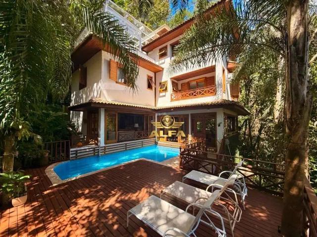 Casa / Sobrado em Condomínio para Venda em Guarujá/SP Praia de Iporanga 5 Quartos
