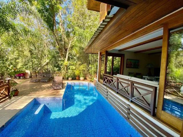 Casa / Sobrado em Condomínio para Venda em Guarujá/SP Praia de Iporanga 5 Quartos
