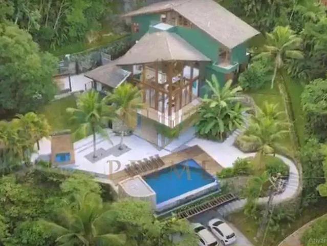 Casa / Sobrado em Condomínio para Venda em Guarujá/SP Praia de Iporanga 5 Quartos