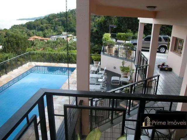 Casa / Sobrado em Condomínio para Venda em Guarujá/SP Praia de Iporanga 6 Quartos