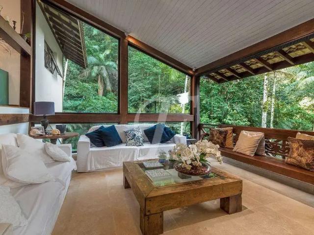 Casa / Sobrado em Condomínio para Venda em Guarujá/SP Praia de Iporanga 7 Quartos